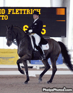 Todd Flettrich with Otto and Ashley Holzer with Pop Art Top the Field ...