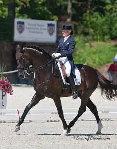 Konyot Takes the Lead in the Collecting Gaits Farm/USEF National Grand ...