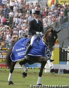Anky van Grunsven Writes History By Winning Aachen Grand Prix ...