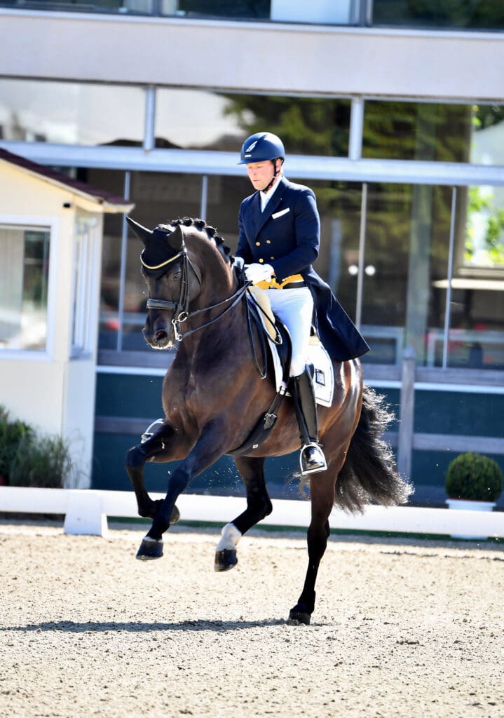 Finland's Henri Ruoste and Tiffanys Diamond Rise to the Occasion in the ...