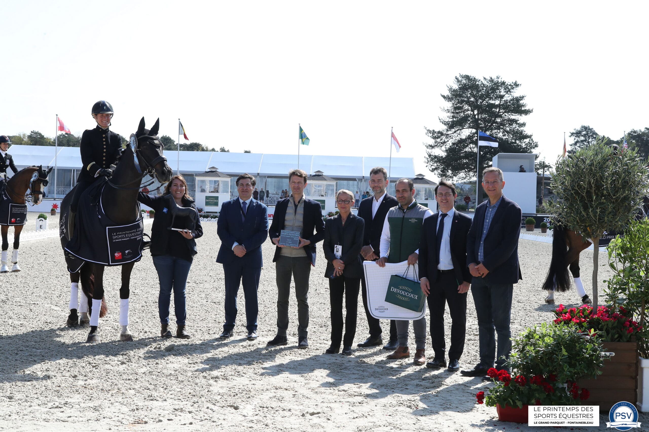 Becky Moody In Majestic Form For The Grand Prix Freestyle RÉGION ÎLE-DE ...